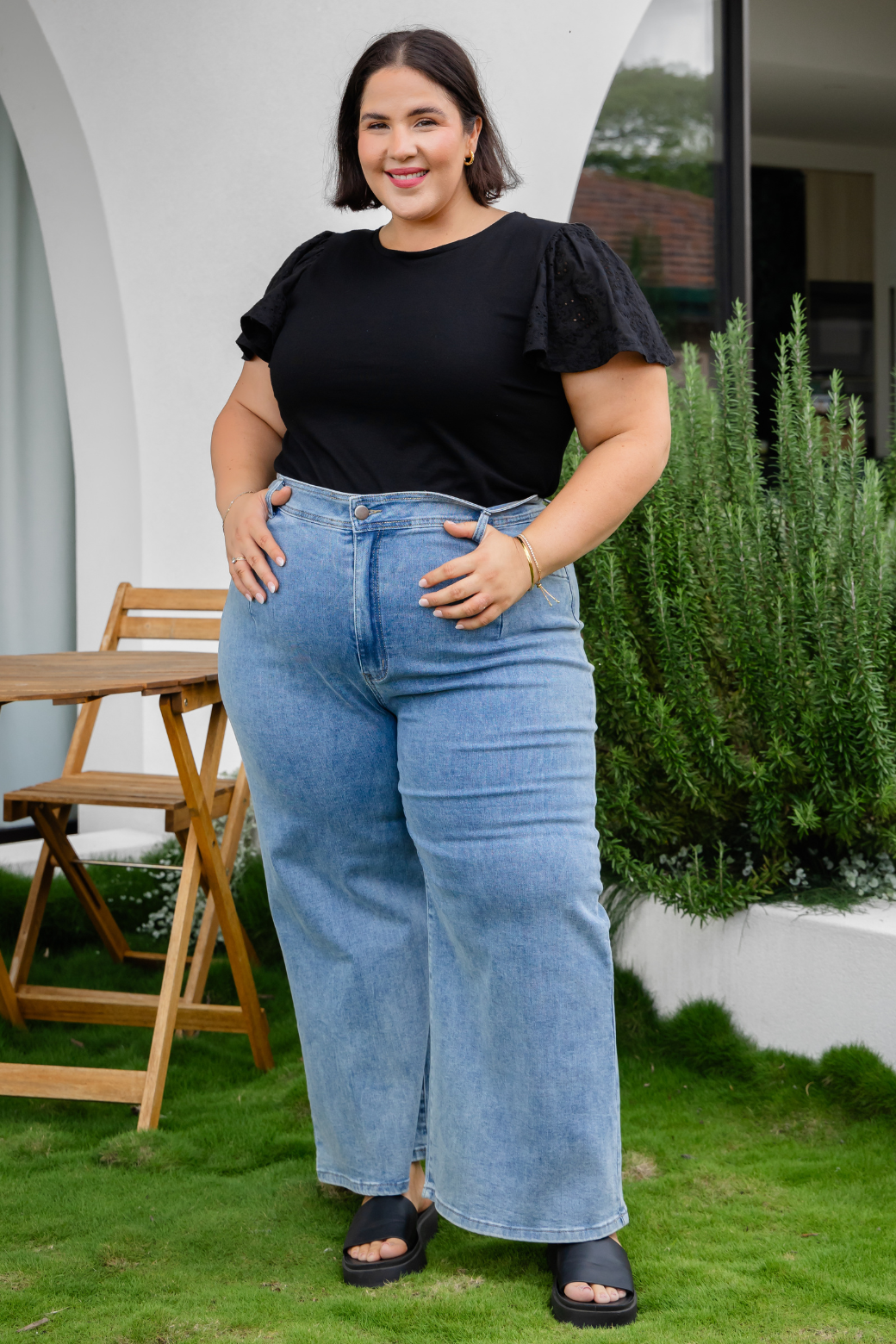 Arlene Broderie Sleeve Tshirt Black – Orange Sherbet Boutique