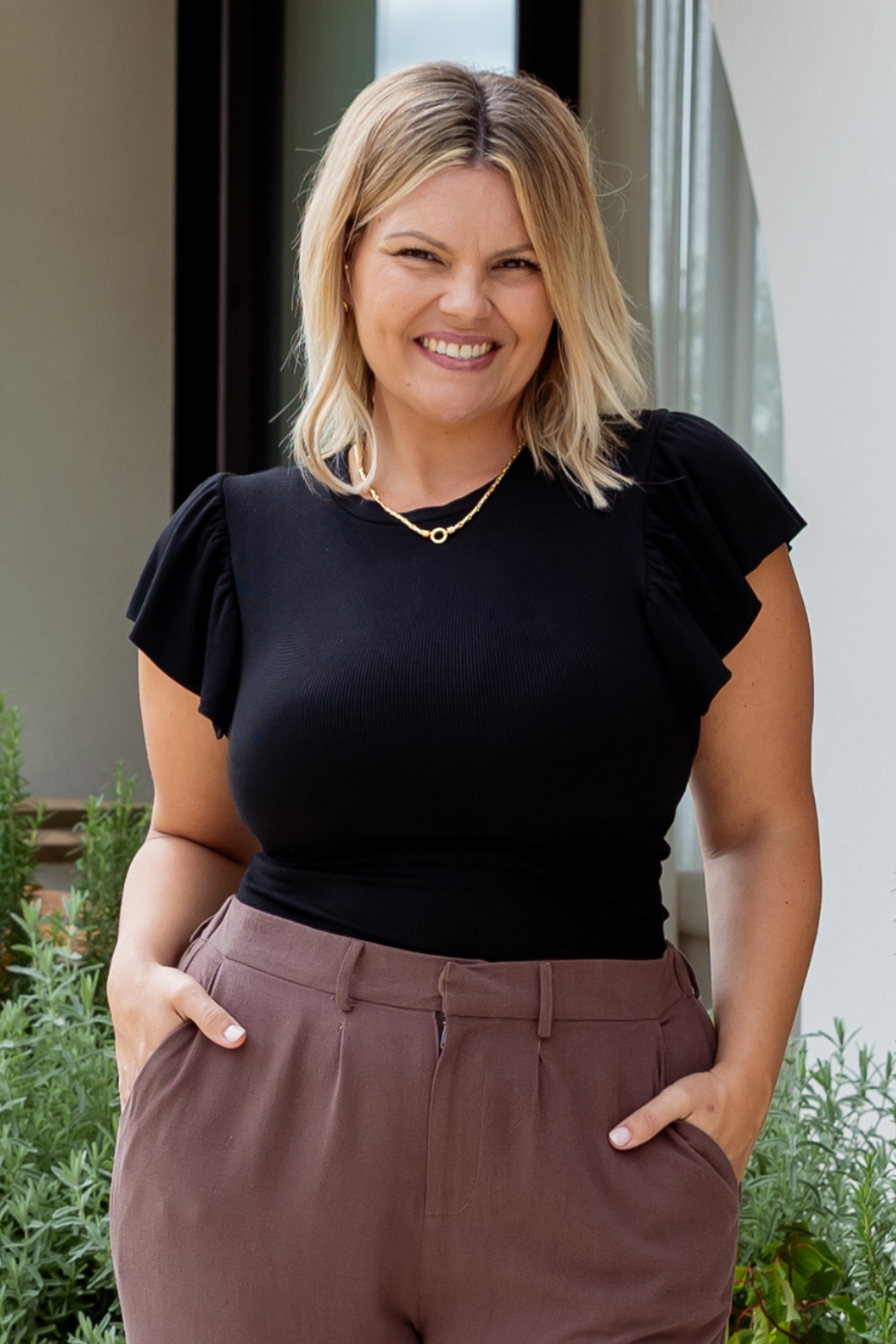 Agnes Frill Tank Black – Orange Sherbet Boutique